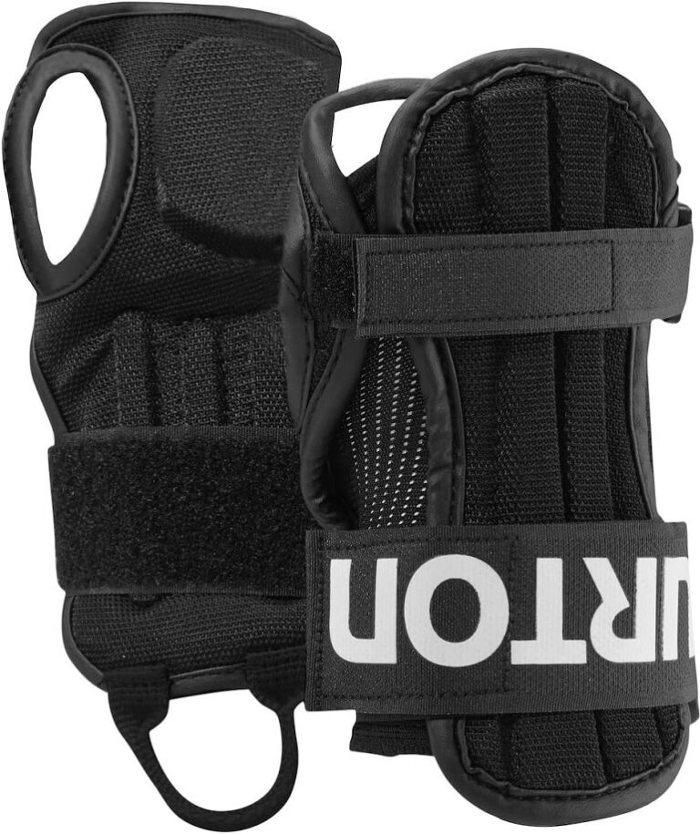 6 Best Wrist Guards for Snowboarding in 2024 ( Reviews)