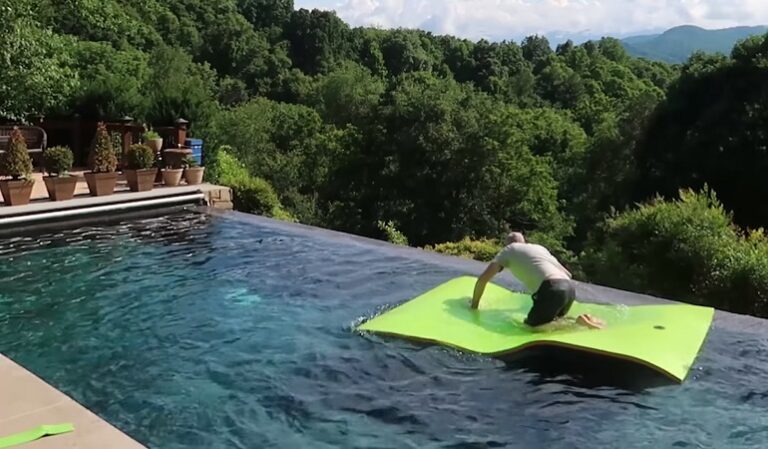 10 Best Floating Mat for Lake - Must-have for Summer