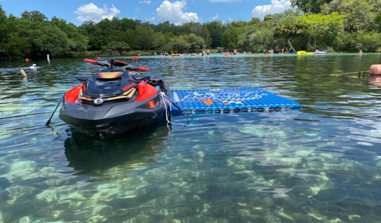 10 Best Floating Mat for Lake - Must-have for Summer