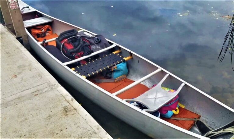 9 Best Canoes in 2023 - How to Choose the Right One