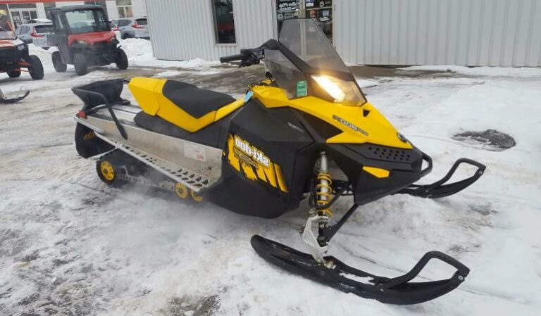 How Much Does a Snowmobile Weigh - How To Reduce the Weight