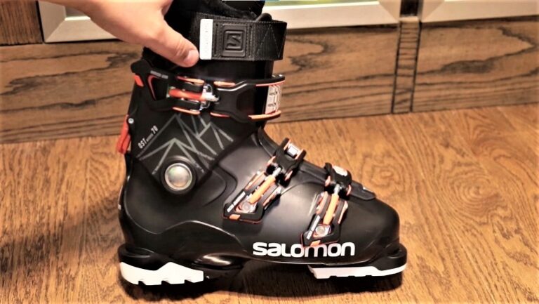 8 meilleures chaussures de ski pour mollets larges en 2024 - Extreme Nomads